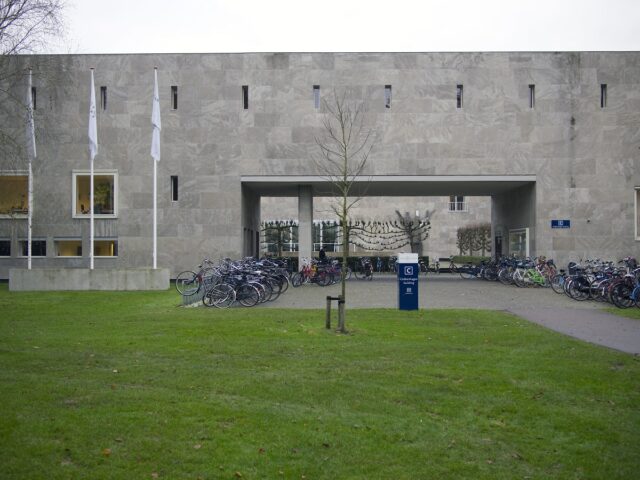 Tilburg University en andere Nederlandse universiteiten zakken verder ...