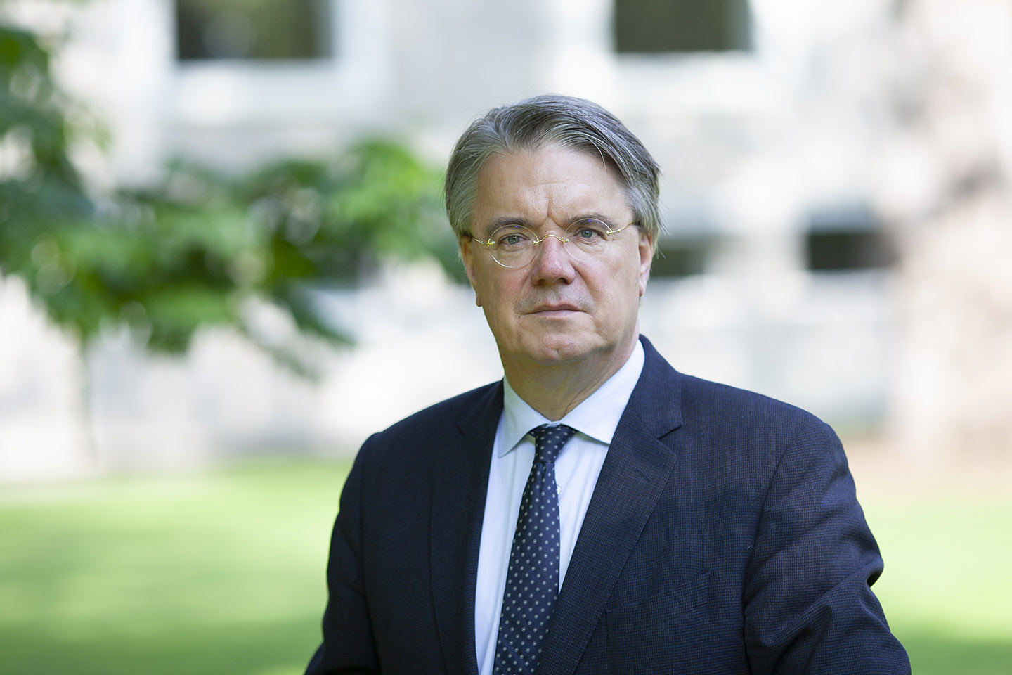 Wanneer komt er witte rook? Vijf vragen over het conclaaf en de nieuwe ...