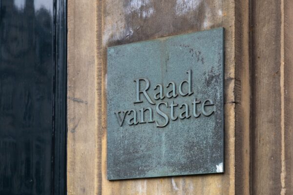 Aangepaste wet internationalisering gaat naar Raad van State - Univers ...